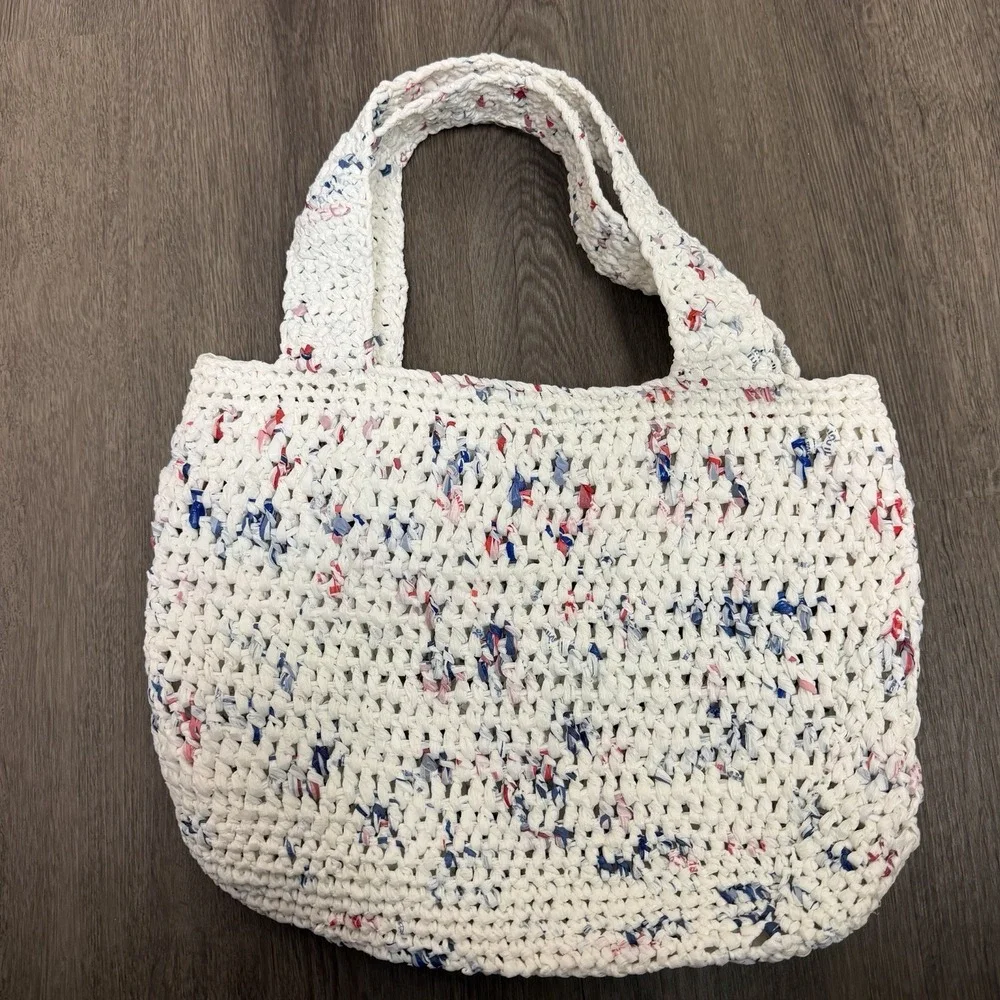 The Unbranded Brand | Bags | Hand Crocheted Recycled Plastic Tote Bag ...